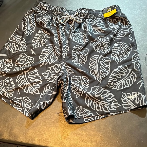 Speedo | Swim | Speedo Leaf Design Swim Shorts | Poshmark